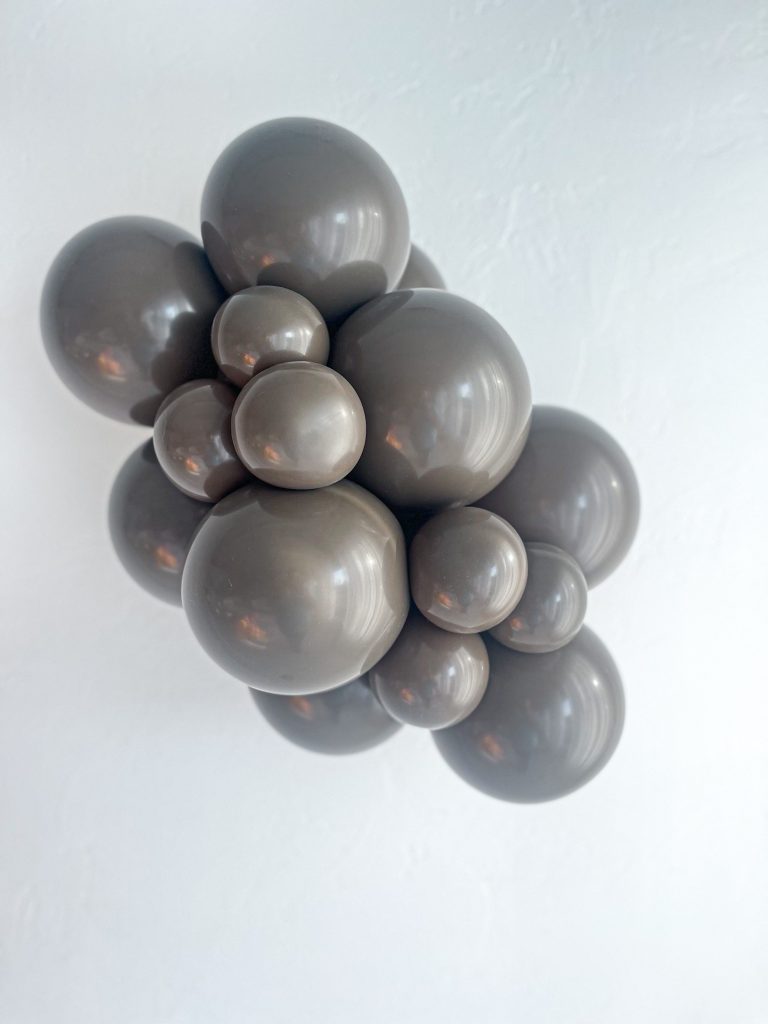17" Latex Balloons #42 Tuf-Tex® Cocoa: 50 Count - Balloon Country